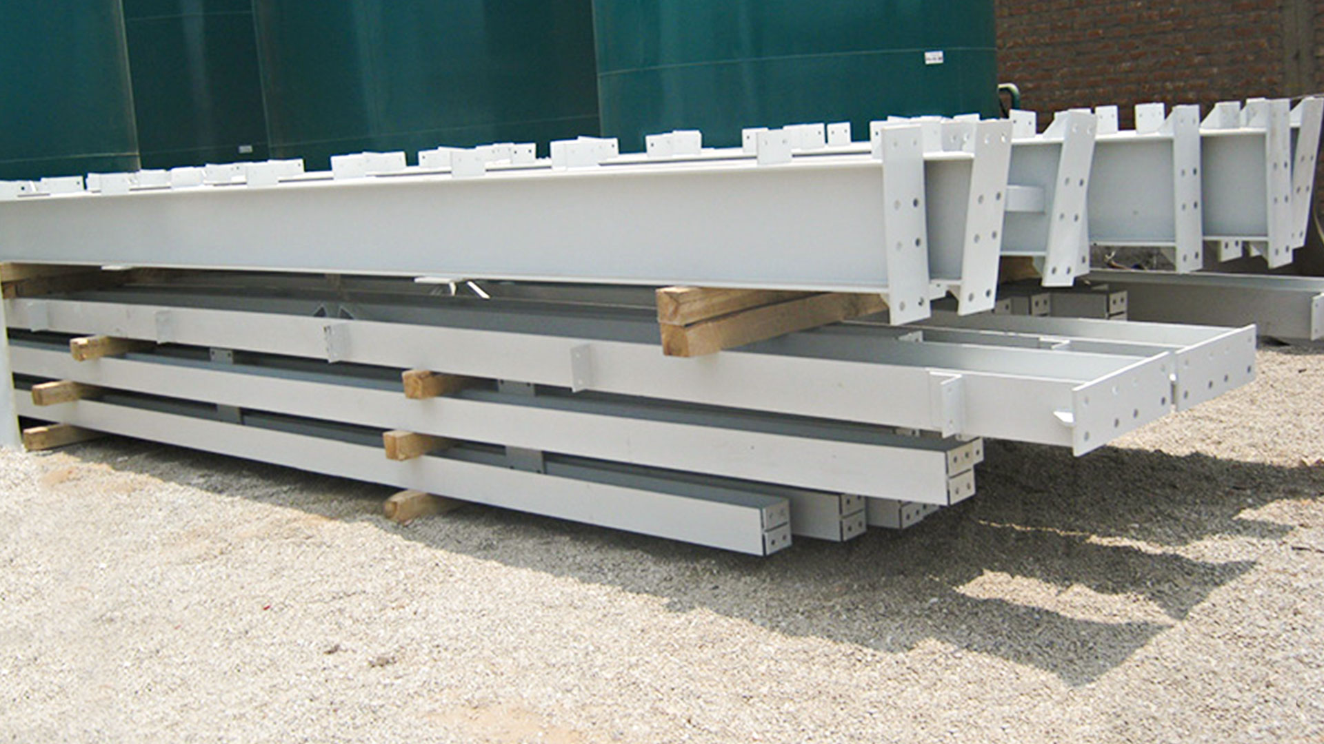 Excelencia en desarrollo de estudios y construcción